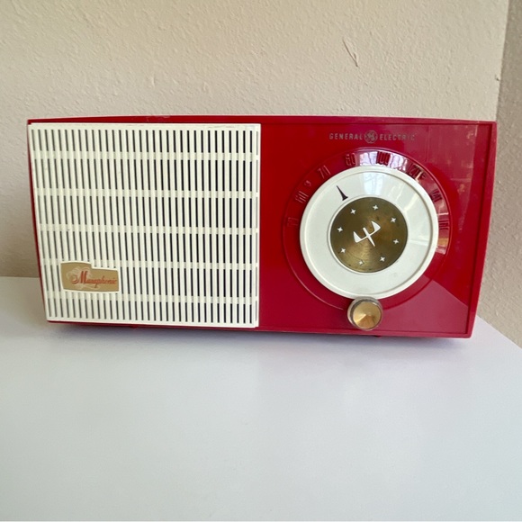 Cameras, Photo & Video | Vintage Red And White 1955 General Electric ...